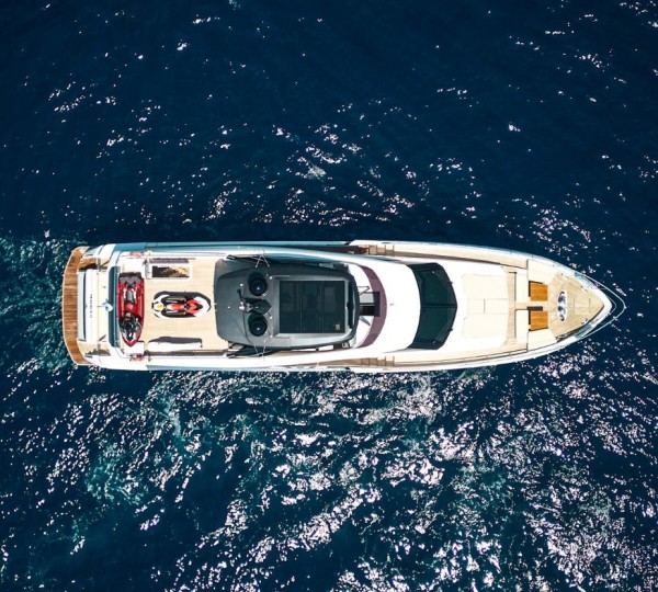 MADRA II Yacht Charter Details, Ferretti | CHARTERWORLD Luxury Superyachts
